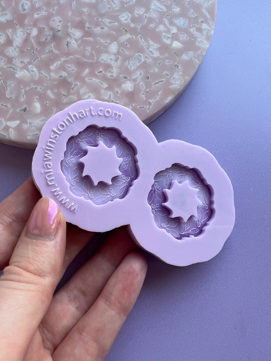 Mistletoe wreath silicone mould – Make It Amazing