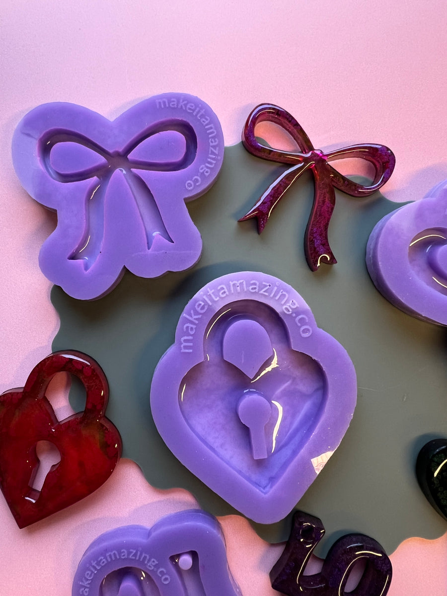 Large valentines mould bundle – Make It Amazing