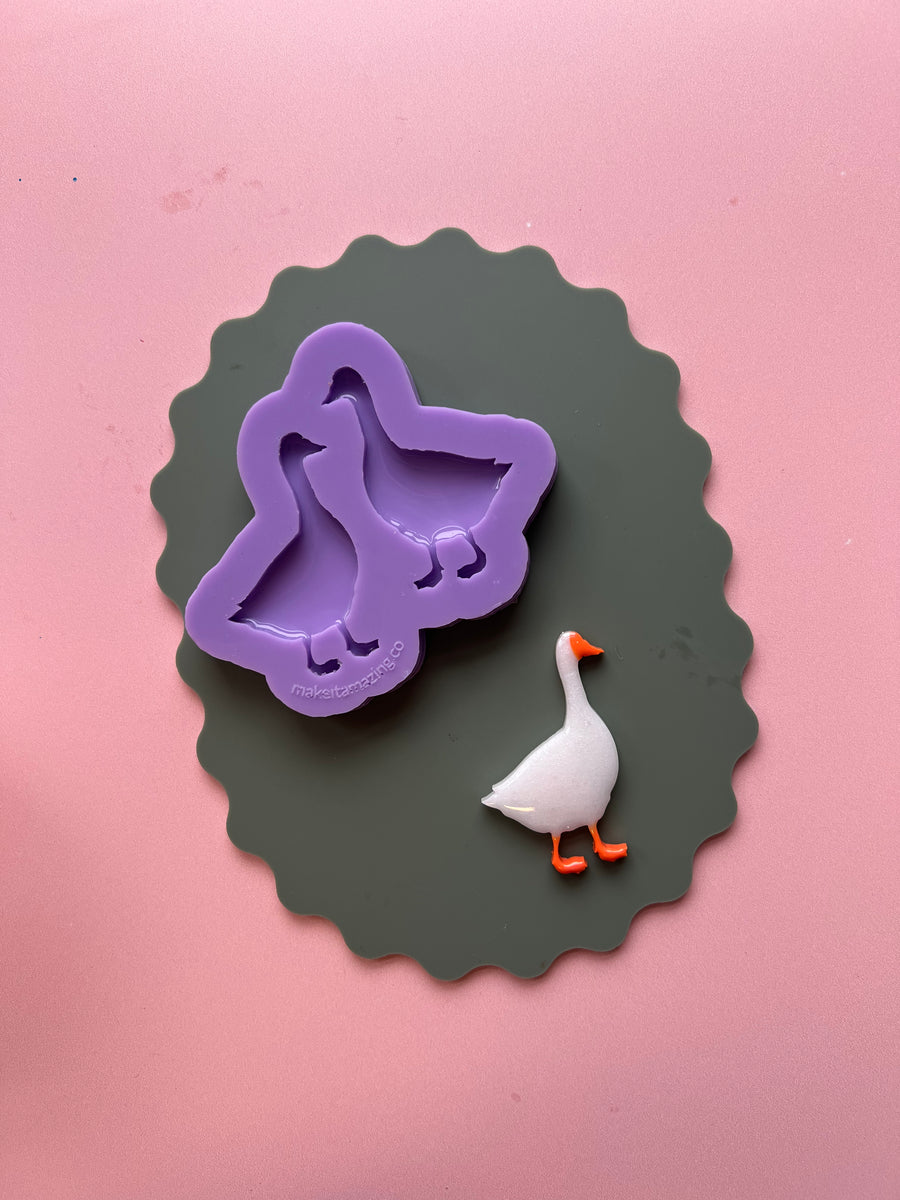 Domed goose mould – Make It Amazing