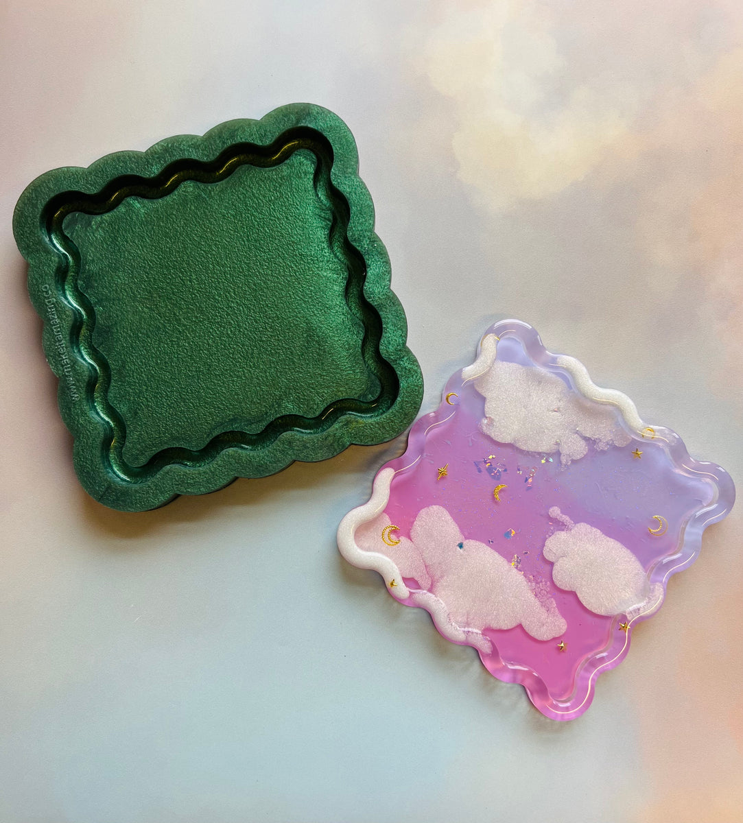 Square wiggle tray mould – Make It Amazing